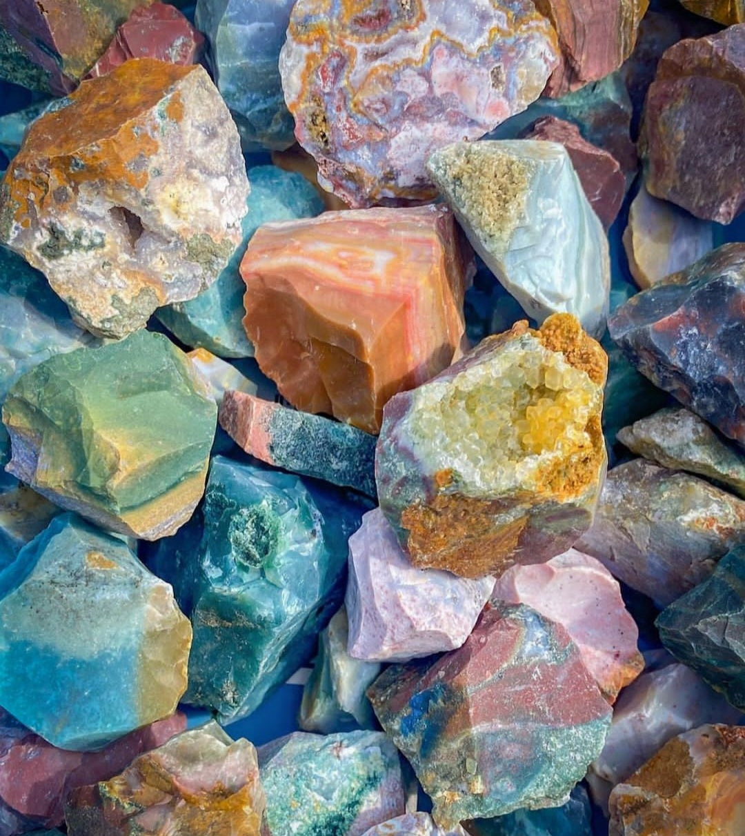 Online Shop – Stardust Gems and Minerals